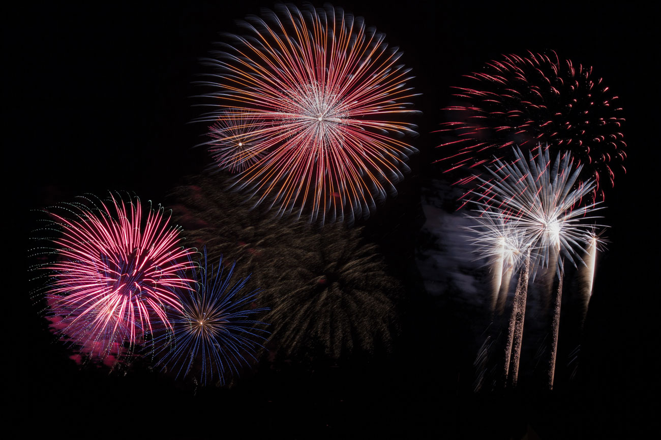 Banstead Cricket Club - Fireworks Display - Cranleigh Magazine
