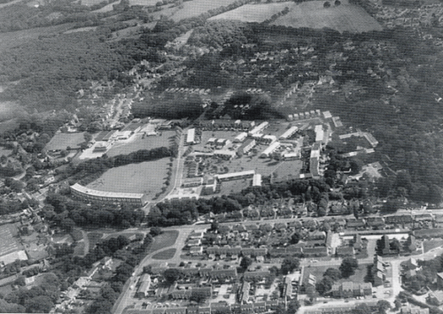 Joy of Cranleigh: Exploring Some Estates - Cranleigh Magazine